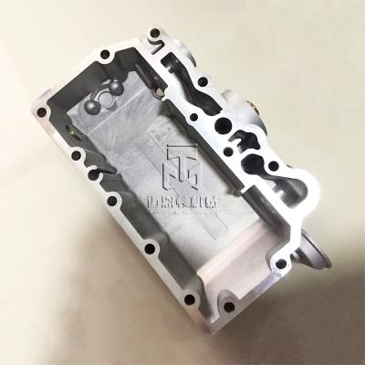 Cina Casella di copertura del raffreddatore dell'olio 04516133 4516133 0451 6133 per motore Deutz BFM1013 in vendita