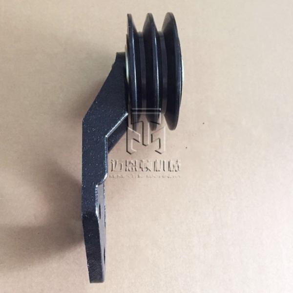 Tensioning Pulley 04299965 04209498 04209965 04253534 04256159 4299965 4209498 4209965 4253534 4256159 0429 9965 0420 9498 0420 9965 0425 3534 0425 6159 For EC240 D7D Engine