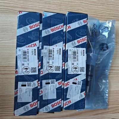 Cina Nozzolo iniettore 0445124022 BOSCH 04913657 VOE22336268 4913657 per motore DEUTZ TCD7.8 l06 in vendita