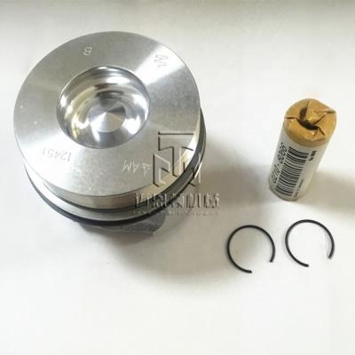 中国 ピストンセット 04281447 04281245 0428 1447 0428 1245 4281447 4281245 デュッツBFM2011エンジン 販売のため