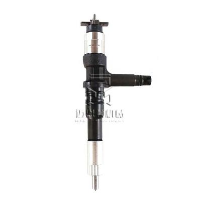 Cina Iniettore 095000-6640 0950006640 6251-11-3200 6251-11-3201 per iniettore di carburante SAA6D125E-5 in vendita