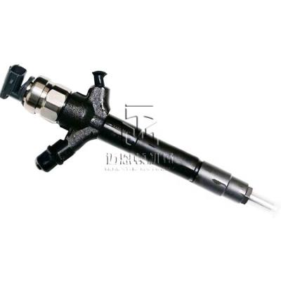 China Dieselbrandstofinjector 095000-811 095000-8110 095000-5760 1465A054 1465A307 voor Mitsubishi triton motor Te koop
