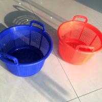 China Multifunctional Plastic Fish Basket for Stackable Storage and Moving Convenience for sale
