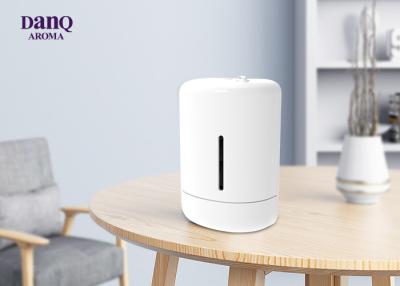 China 2.5W Battery Operated Aroma Oil Diffuser Long Lasting For 200m3 Space for sale