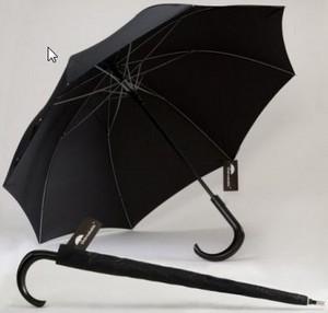 Cina Ombrello del bastone da passeggio degli uomini di colore, costole di legno della maniglia 14 del grande ombrello nero in vendita
