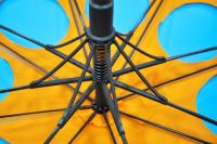 China Custom Air Vented Orange Folding Golf Umbrella With Durable Net Inside for sale
