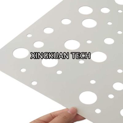 China Klein rond gat met groot rond gat geperforeerd metaalnetwerk voor decoratie Te koop