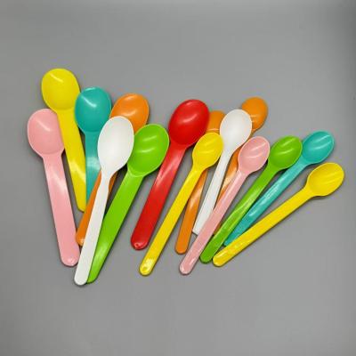 China Disposable PP Plastic Tiny Tasters Spoons Catering Spoons Plastic Tableware for sale