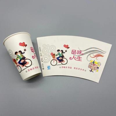 中国 PE 12のOzのペーパー コーヒー カップのフレキソ印刷のホット・チョコレートの紙コップ 販売のため