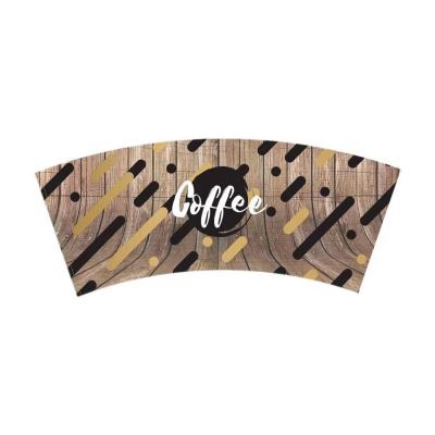 China Einzelne Rolle gestrichenen Papiers PET roter Papierschalen-Fan FSC 7oz Yibin zu verkaufen