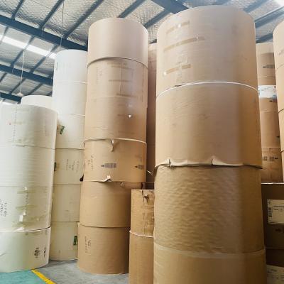 Cina La rigidezza di carta enorme flessografica 1,4 del rotolo il rotolo di carta patinata in vendita