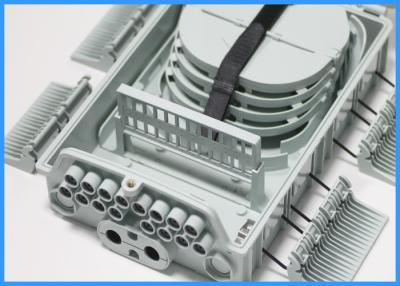 China SC APC FTTH Fiber Optic Terminal Box / Distribution Box 16 Ports 4 Input Cable for sale