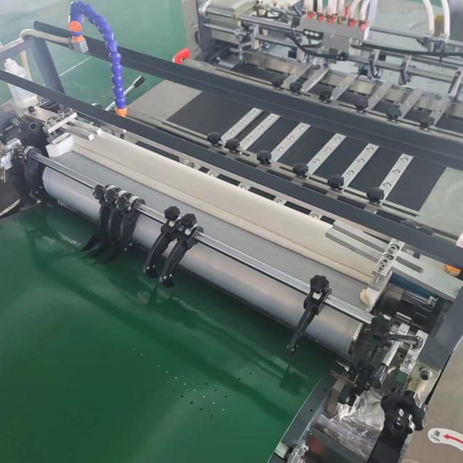 DG850 China Supplier High Speed Pasting Machine Paper Casecover Gluing Machine