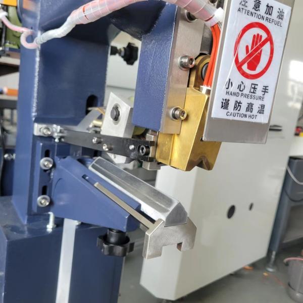 Quality Semi Auto Paper Forming Machine For Film Paste Making Paper Box Corner Pasting for sale