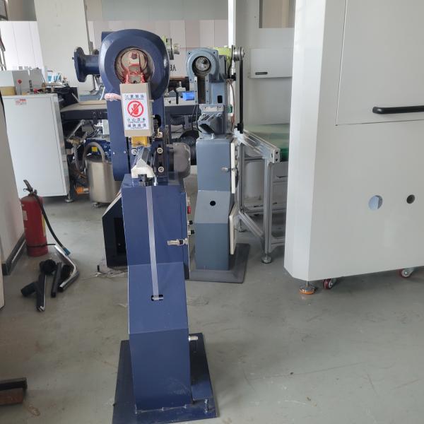Quality Semi Auto Paper Forming Machine For Film Paste Making Paper Box Corner Pasting for sale