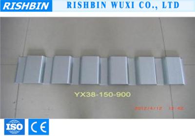 Cina Peso leggero ondulato galvanizzato installato facile dello strato di Decking del metallo in vendita