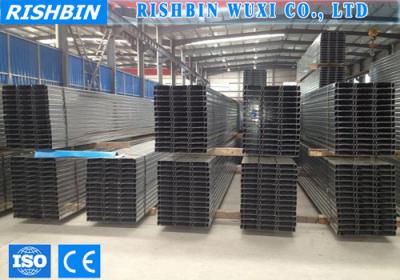 Cina ASTM, JIS, GB ha galvanizzato le costruzioni del metallo ondulate strato di Decking del metallo in vendita