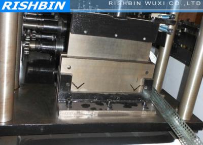China Ángulo de pared y rollo del perfil de Omega que forma la máquina en venta