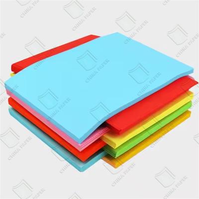 Cina 70-300GSM Carta colorata Bambini Fai da te cartellone colorato artigianale taglia personalizzata Carta colorata offset in vendita