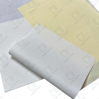 Cina Carta biblica non rivestita di colore bianco per la stampa di libri religiosi e istruzioni per il trattamento di farmaci in vendita