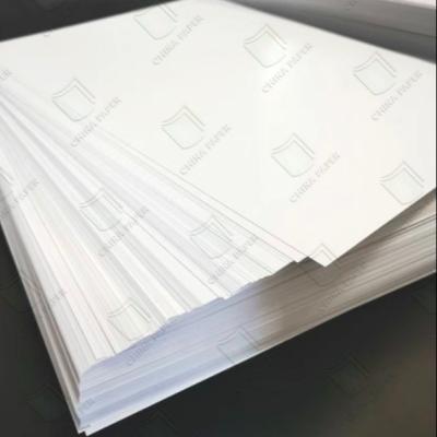 250 gm carton blanc FBB recouvert d'un côté 690 mm*820 mm en feuille ou en rouleau
