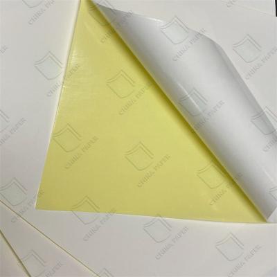 China Customizable Self Adhesive Sticker Paper For Branding And Information On Packaging for sale