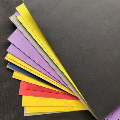 China Papel colorido A4 Papel colorido de alta qualidade para folha NCR à venda