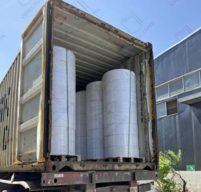 China Papel de impresión sin carbono de 45 g con múltiples opciones de color para uso comercial o logístico en venta