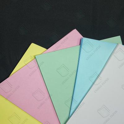 Китай 55 ггм 60 ггм Белая CB CF Цветная CFB Углеродная копировальная бумага для лазерных и струйных принтеров продается