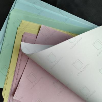 Cina Carta di alta qualità A4 senza carone con perforazione in vendita