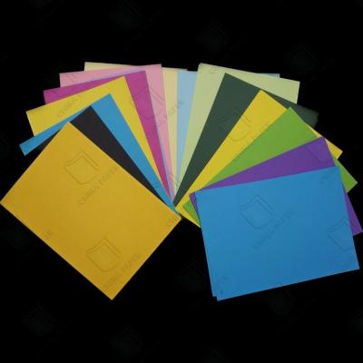 Cina Carta a colori A4 70GSM Carta a colori per attività educative e creative in vendita