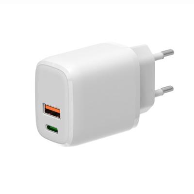 Cina controllo di qualità 3,0 del caricatore di 20W USB C adattatore della parete di 2 porti LED per l'iPhone 12 11 AirPods in vendita