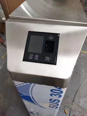 Cina USB carica il passaggio biometrico a 2,8 pollici della carta del controllo di accesso RFID del sistema del riconoscimento di fronte dello schermo in vendita