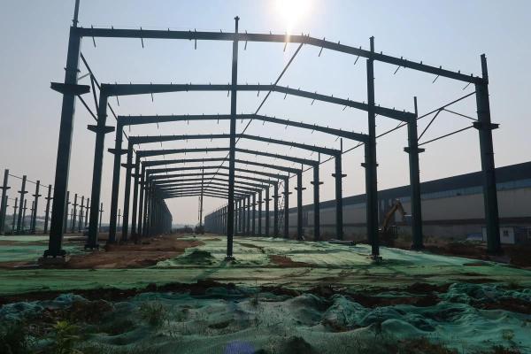 Quality 82 - 125 Meters Warehouse Steel Structure EN 1991 Pre Engineered Building Suppliers for sale