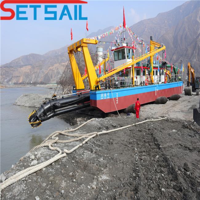 Advanced Technology Made 6 Inch Cutter Suction Sand Dredger