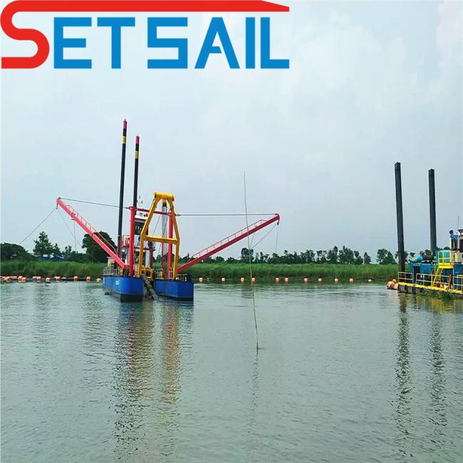 Diesel Engine Power 24 Inch Cutter Suction Dredger for Sale