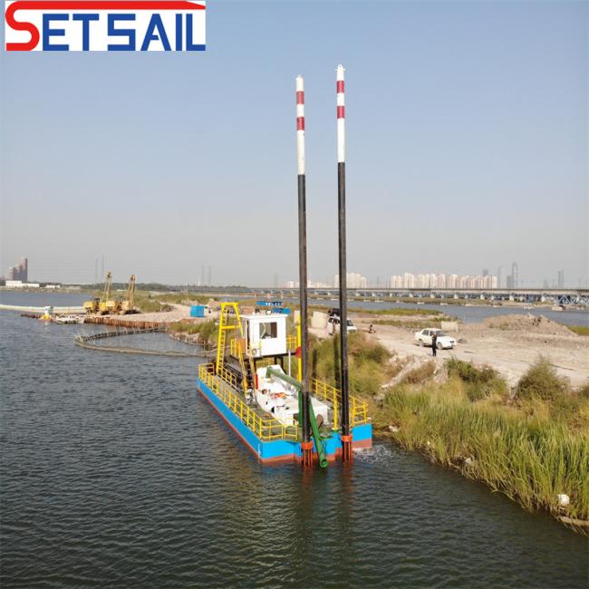 Spud Carrier Technology Mini Gold Dredge Sand Mining Equipment