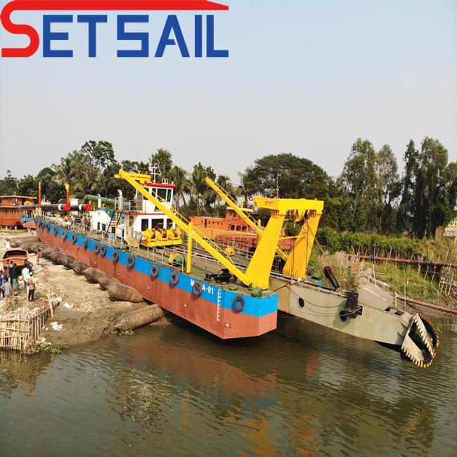 18 Inch Self Propelled Cutter Suction Dredger for Sale