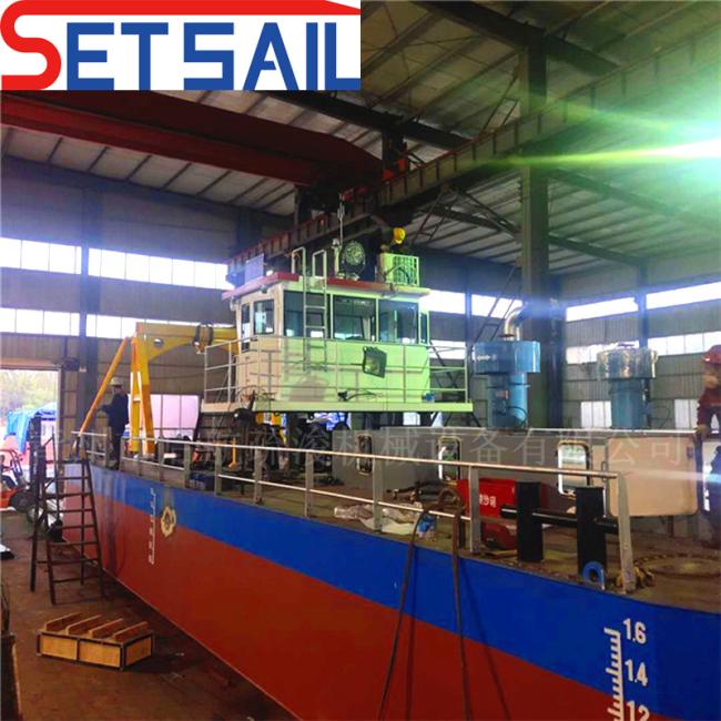 Rexroth Hydraulic Cutter Trailing Hopper Suction Silt Dredger for Sale