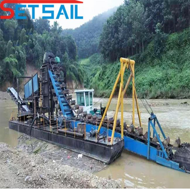 Chain Bucket Sand Gold Diamond Dredger Vessel Used in River
