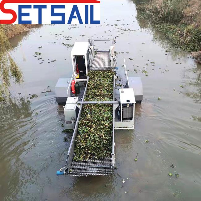 Aquatic Weed Harvester Trash Skimmer for Collecting Weed and Floating Debris