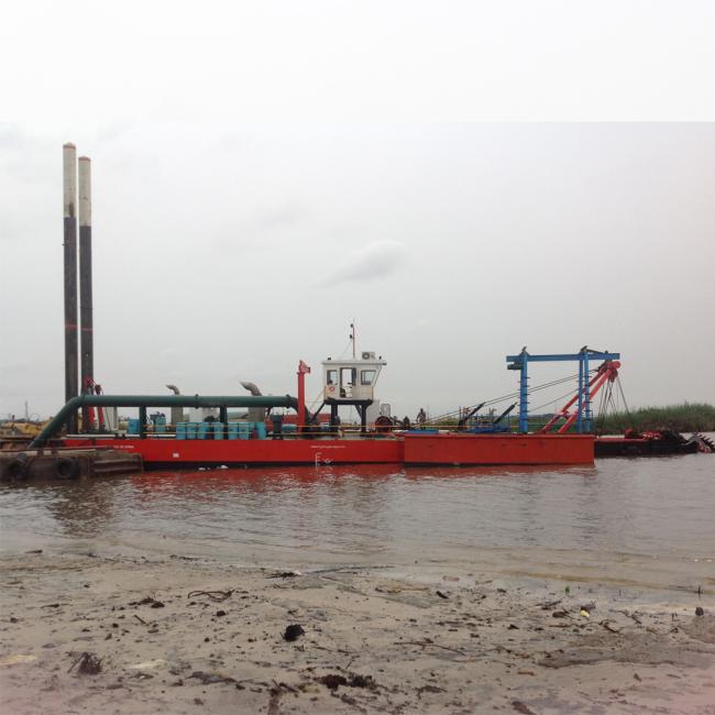 JMD650 26inch river dredger in working site