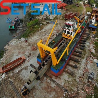 Cina Siemens PLC Controlled Digging Sand Cutter Suction Dredging Machinery per il lago del fiume in vendita