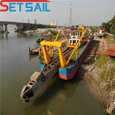 Cina Scavatrice di 10 pollici di aspirazione Scavatrice di fango fluviale per dragaggio Larghezza totale 5,5 m Altezza totale 1,48 m in vendita