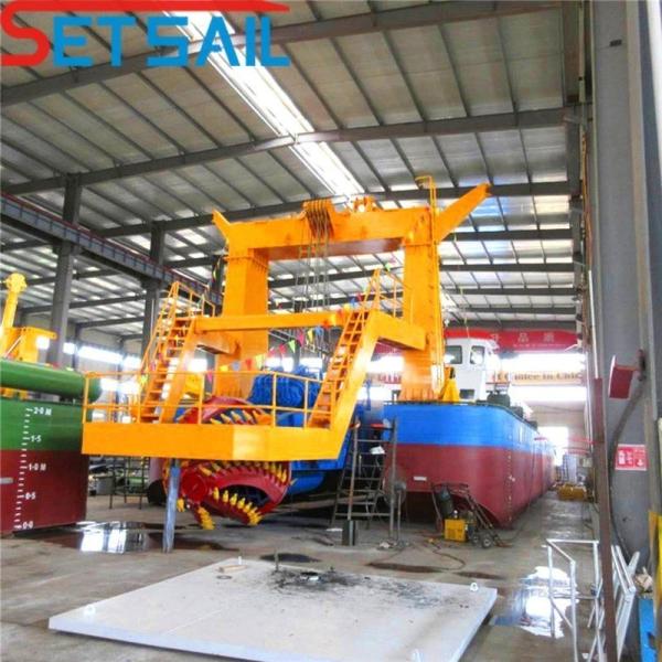 Quality 10 Inch Cutter Suction Dredger with Shijiazhuang Sand Pump and Cumins 122kw for sale