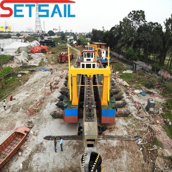 Quality 10 Inch Cutter Suction Dredger with Shijiazhuang Sand Pump and Cumins 122kw for sale