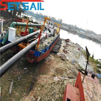 China Corrosion-Resistant River Cutter Suction Mud Dredging Equipment with Customized Request for sale