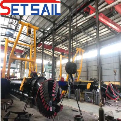 Cina Potente Cumins motore da 100 kW 8 pollici Cutter Suction Lake Mud Dredger per il dragaggio della sabbia in vendita