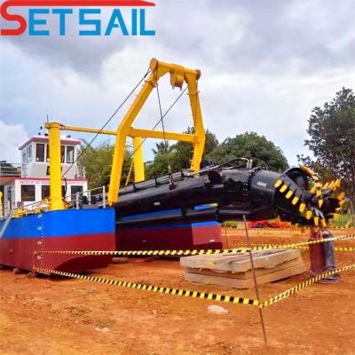 Cina Dredger a aspirazione di 800 m3 a flusso d'acqua diesel tipo 8 pollici per il progetto di dragaggio in vendita