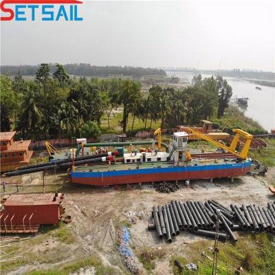 China 8 Inch River Cutter Zuig zand bagger voor Silt Cummins 230kw hoofdmotor vermogen Te koop